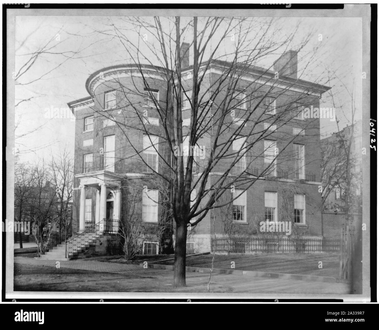 Octagon house hi-res stock photography and images - Alamy