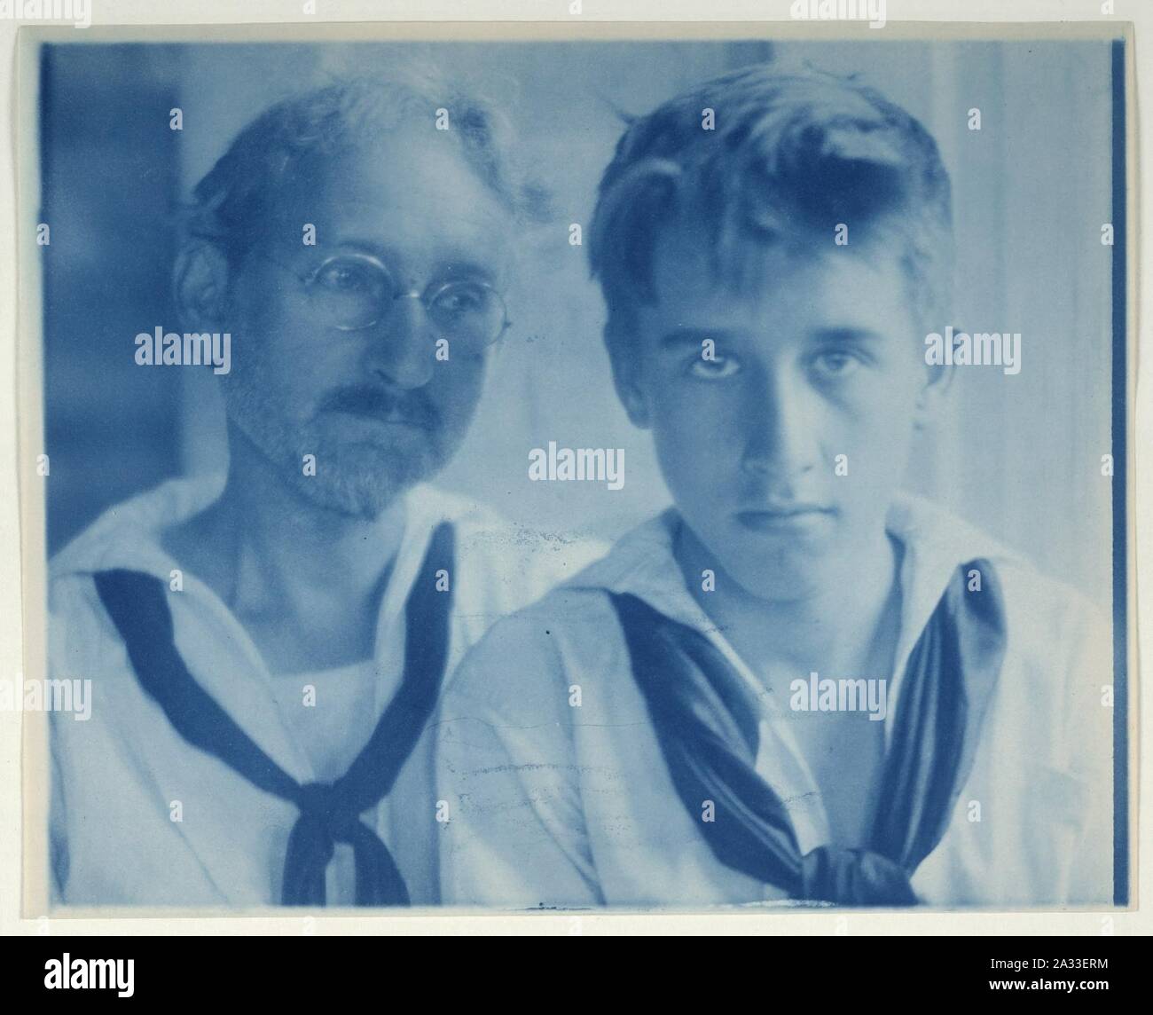 F.H. Day and Maynard White in sailor suits, portrait Stock Photo - Alamy