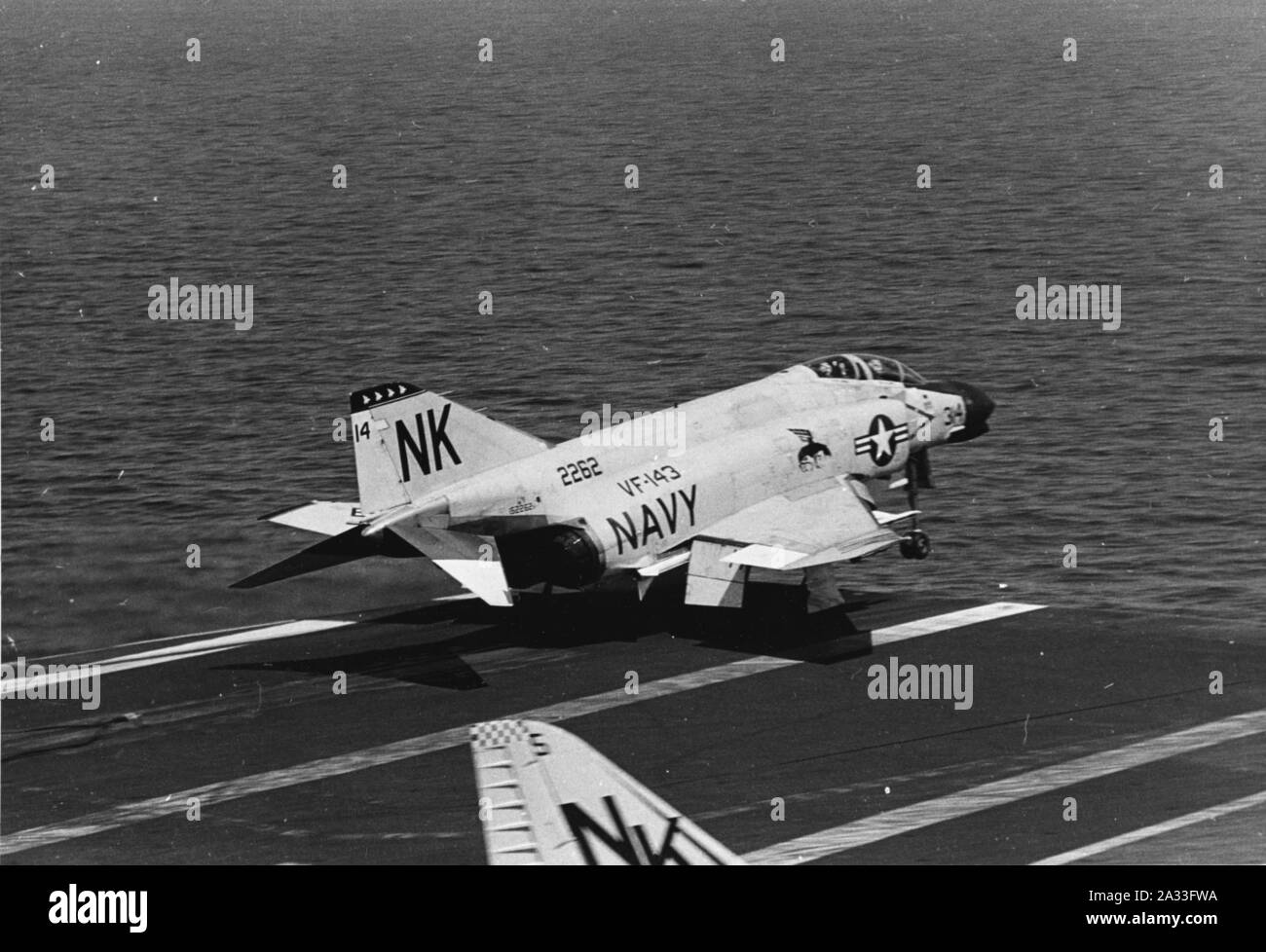 Uss ranger cva 61 hi-res stock photography and images - Alamy