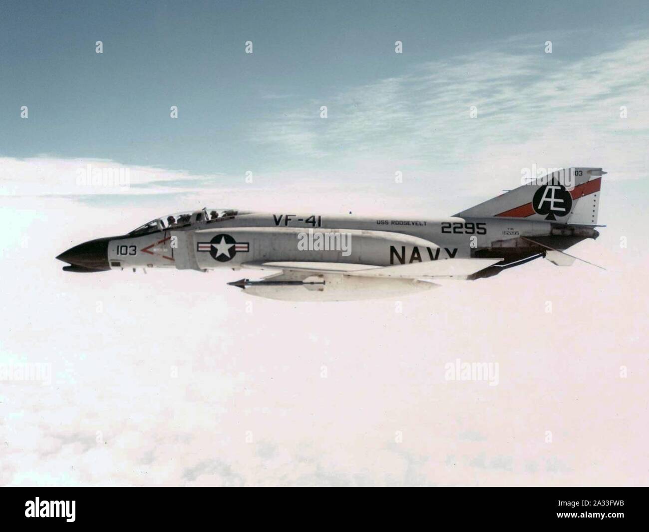 F 4b phantom hi-res stock photography and images - Alamy