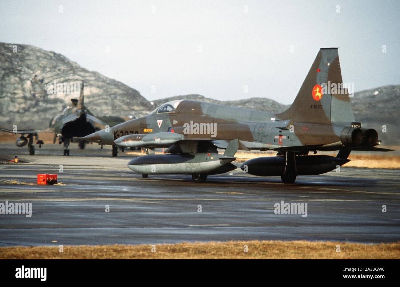 1982 history historical archive archival hi-res stock photography and ...