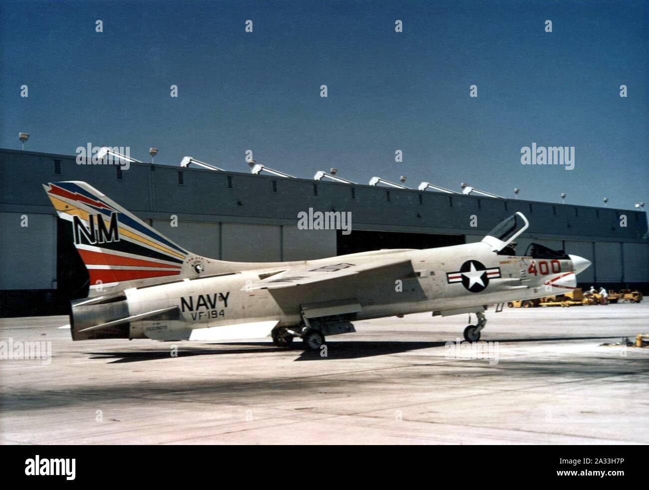 Cag bird hi-res stock photography and images - Alamy