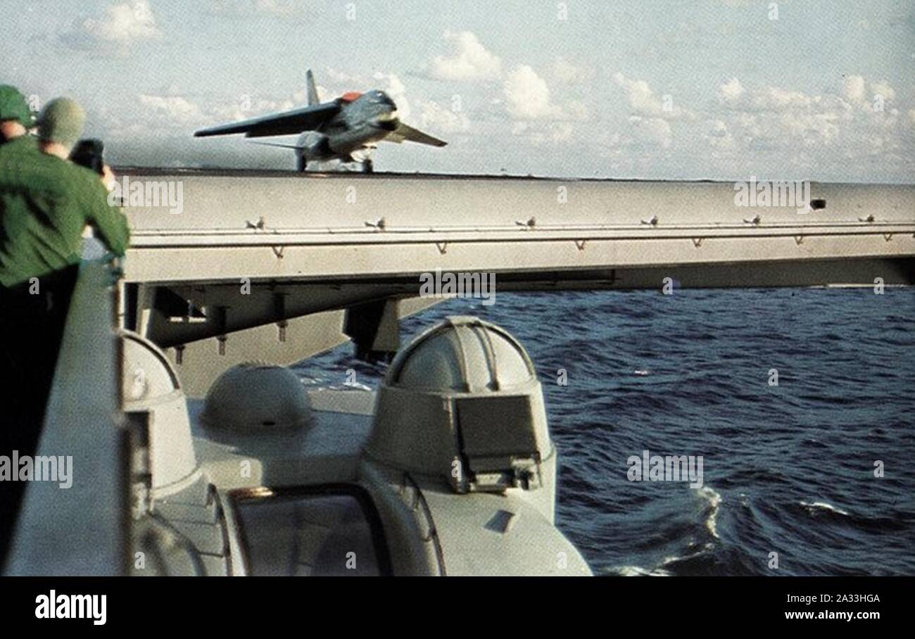 Uss forrestal cva 59 hi-res stock photography and images - Alamy