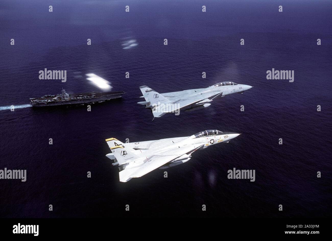 F-14 Tomcats VF-142 Stock Photo - Alamy