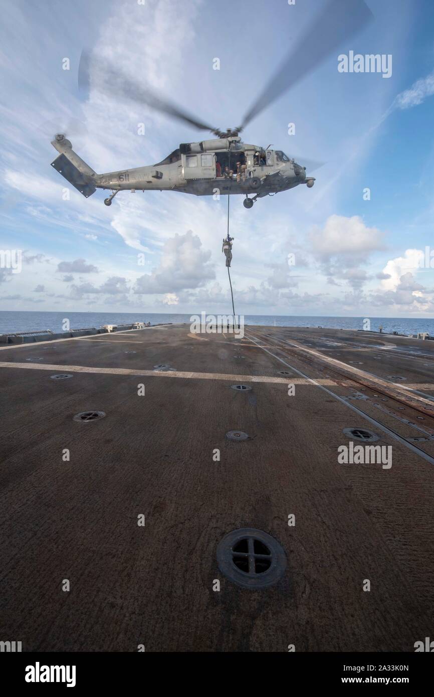 Explosive ordnance disposal eod team hi-res stock photography and ...