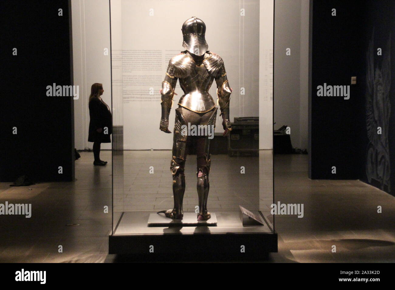 Metropolitan museum of art armour hi-res stock photography and images ...
