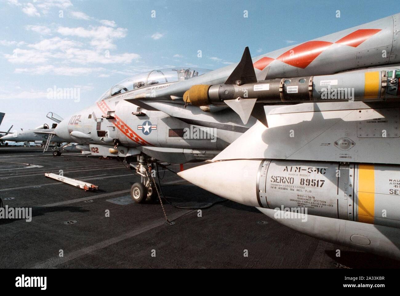 F-14B VF-102 AIM-54 and AIM-9 Stock Photo - Alamy