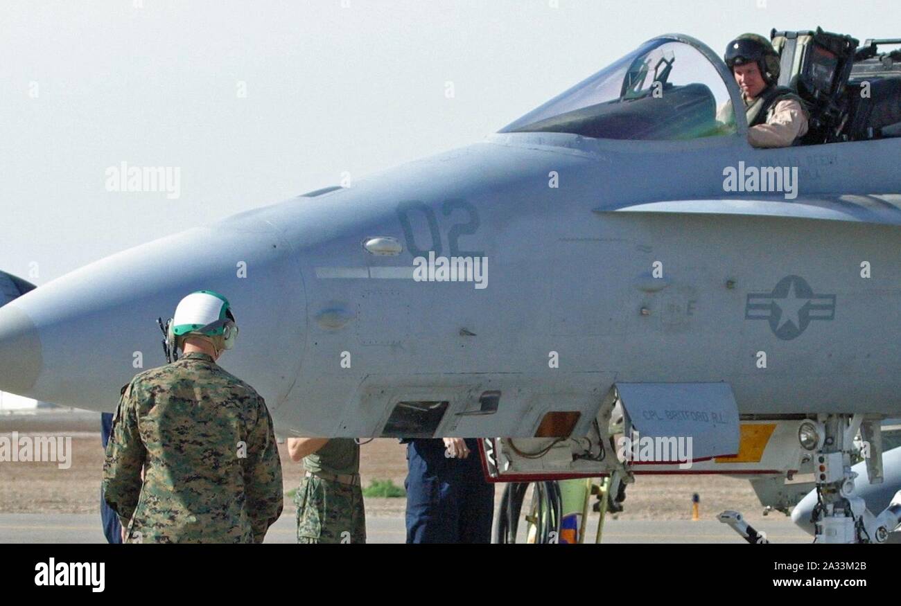 F-18 with ATARS in nose 2 Stock Photo - Alamy