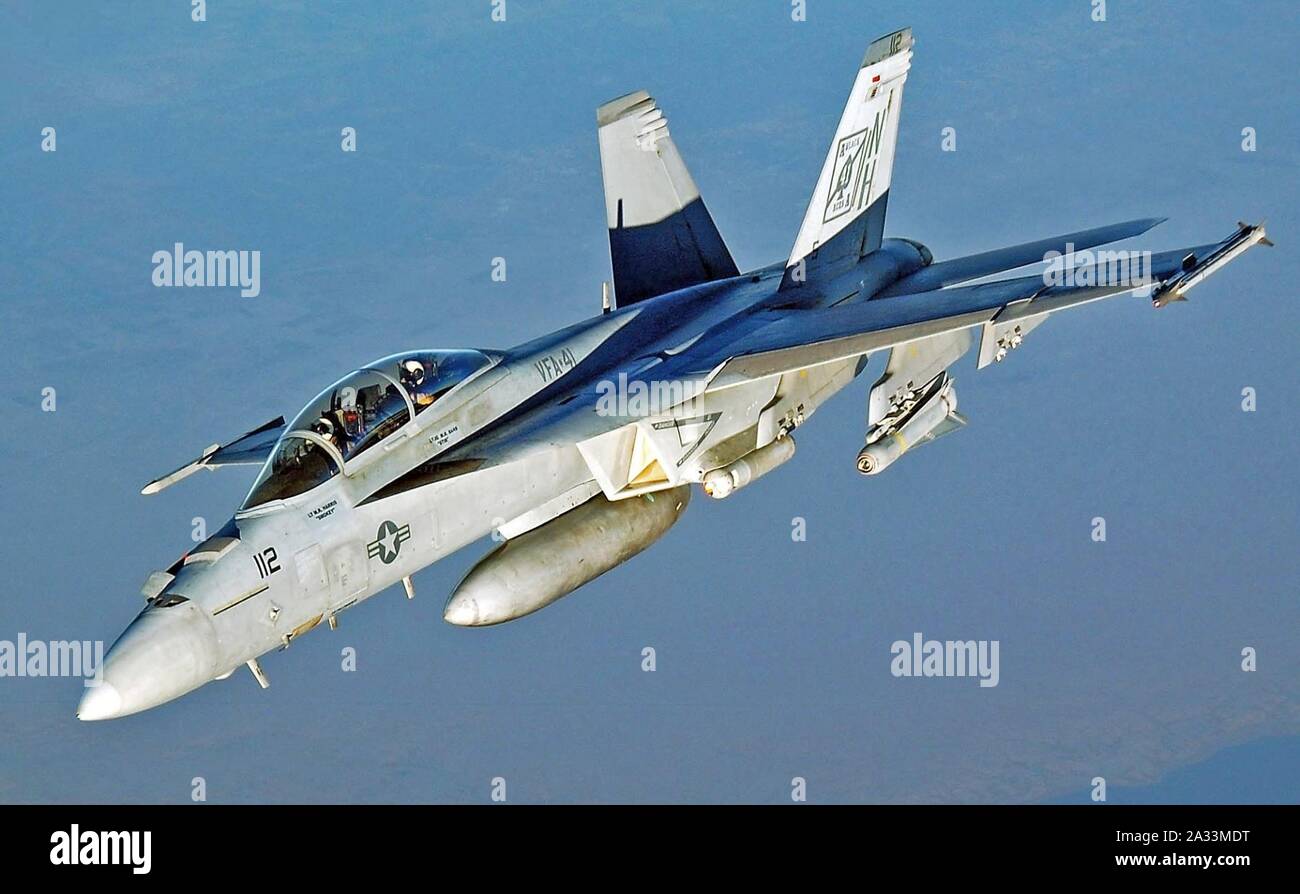 FA-18 Hornet VFA-41 retusche Stock Photo - Alamy