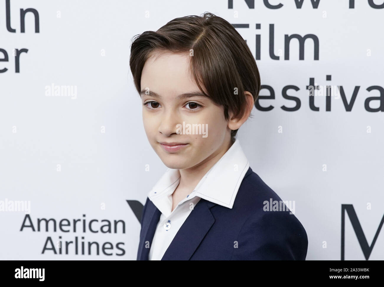 Bronx, USA. 05th Oct, 2019. Azhy Robertson arrives on the red carpet at ...