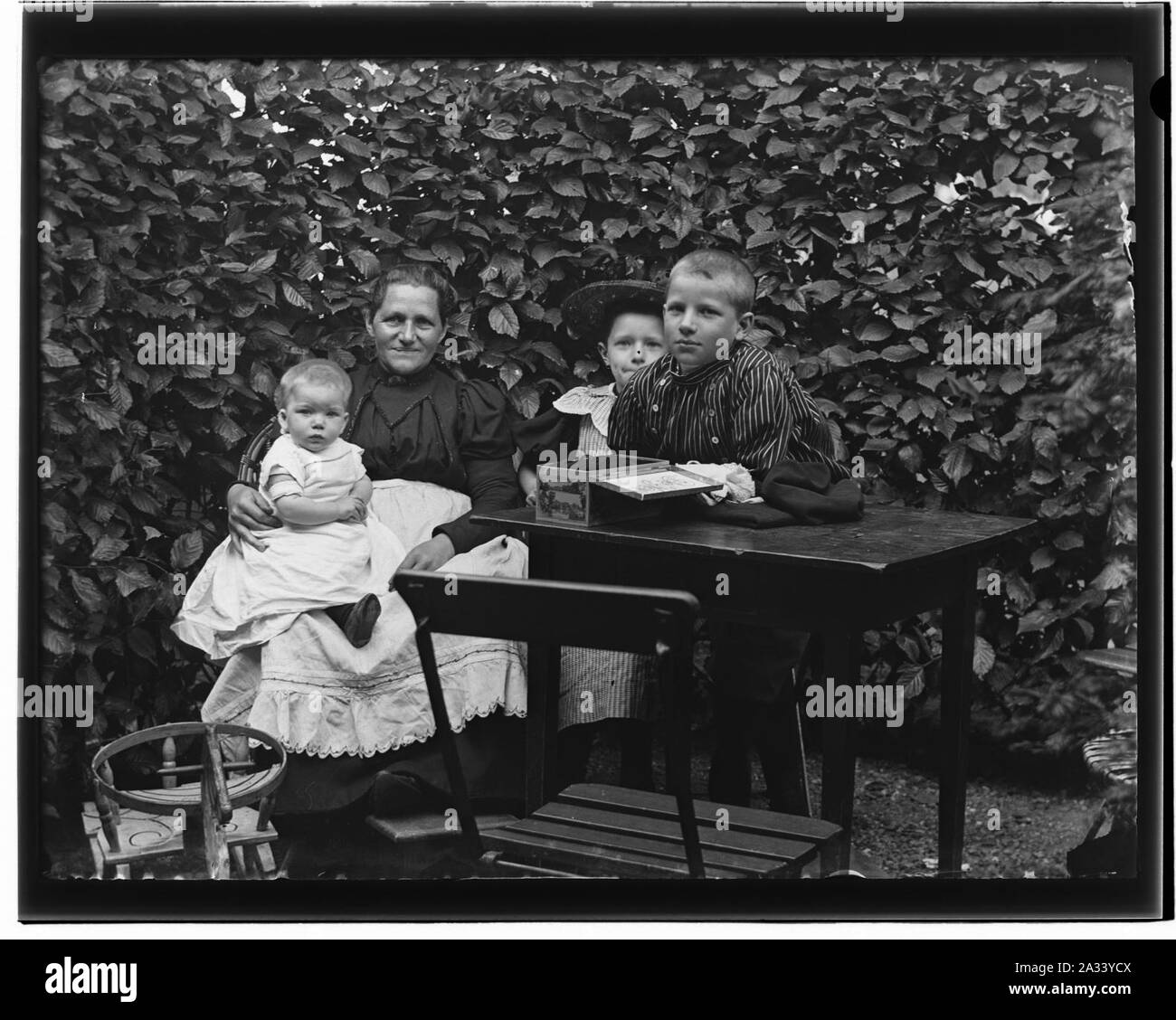 Van setten hi-res stock photography and images - Alamy