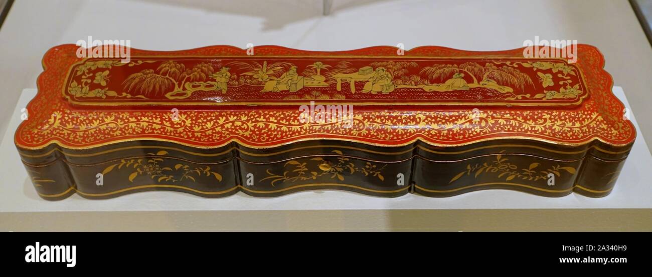 Fan box, Guangzhou, China, c. 1850, wood, lacquer, gold, brass, view 2 ...