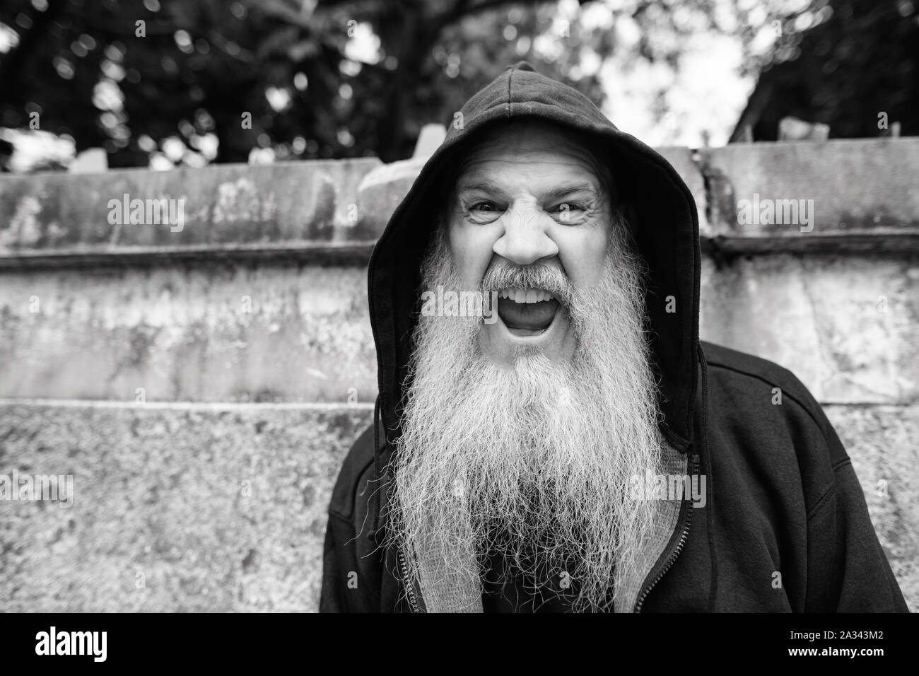 Screaming old man crazy face hi-res stock photography and images - Alamy