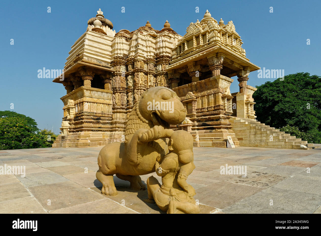 Ancient Chitragupta Temple Khajuraho Stock Photo - Alamy