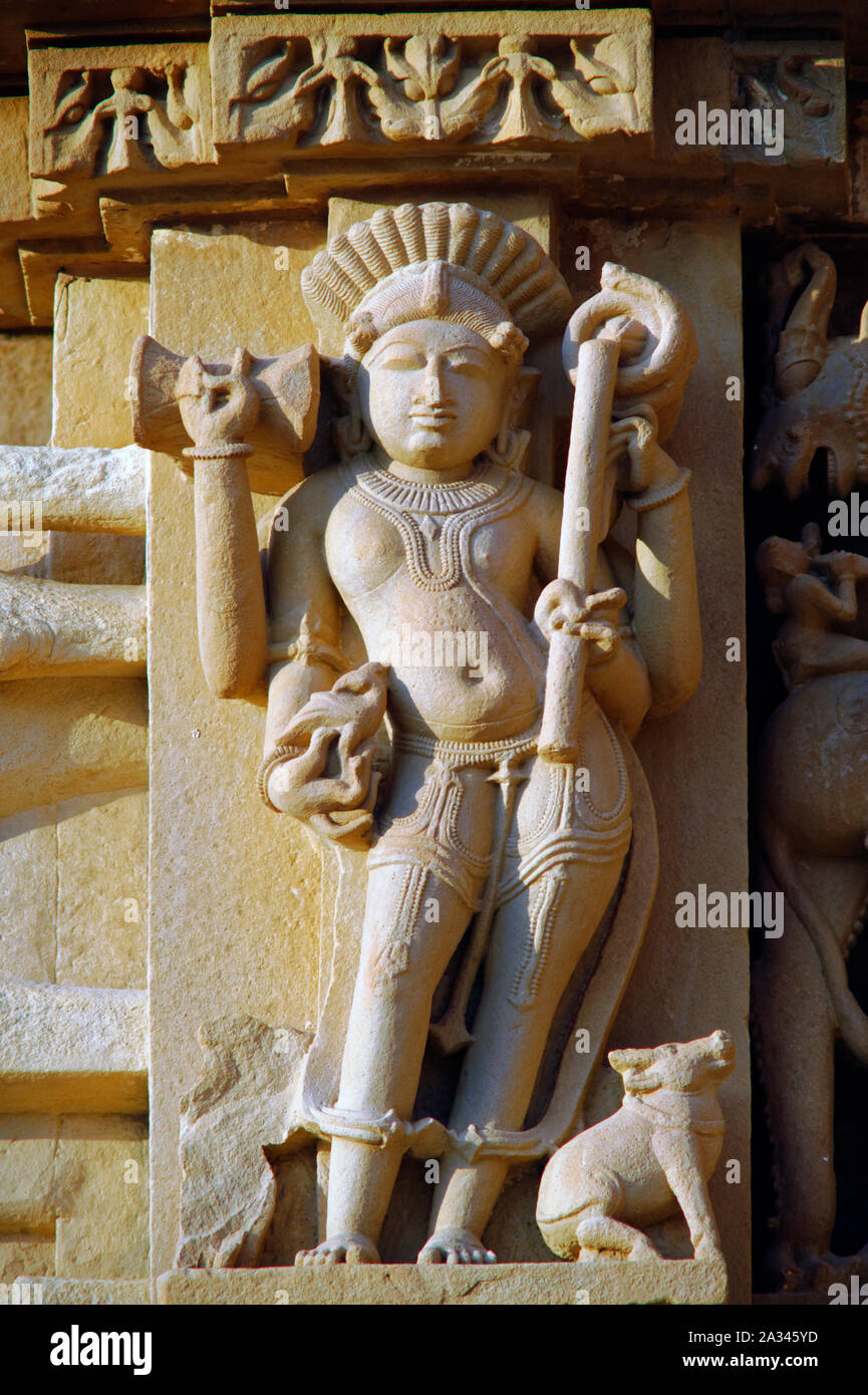 Carving of Hindu god and goddesses Stock Photo - Alamy