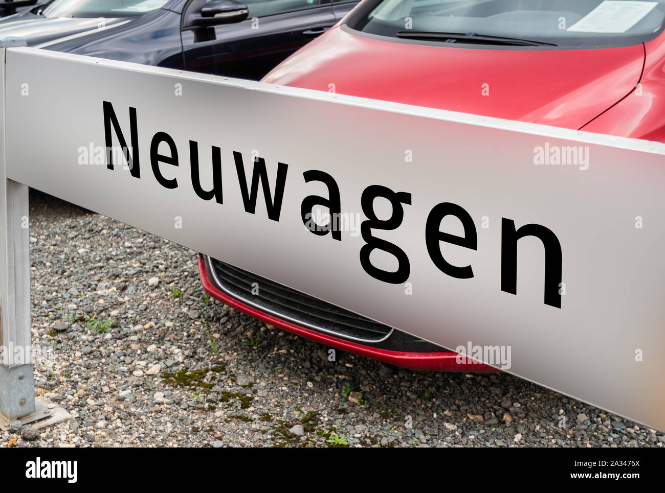 Car dealership sign new cars Stock Photo - Alamy