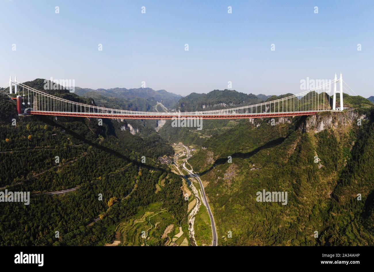 Aizhai suspension bridge china hi-res stock photography and images - Alamy
