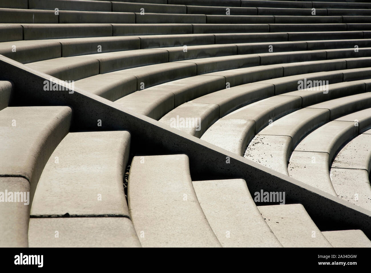 Sea Wall And Steps Stock Photos & Sea Wall And Steps Stock Images - Alamy