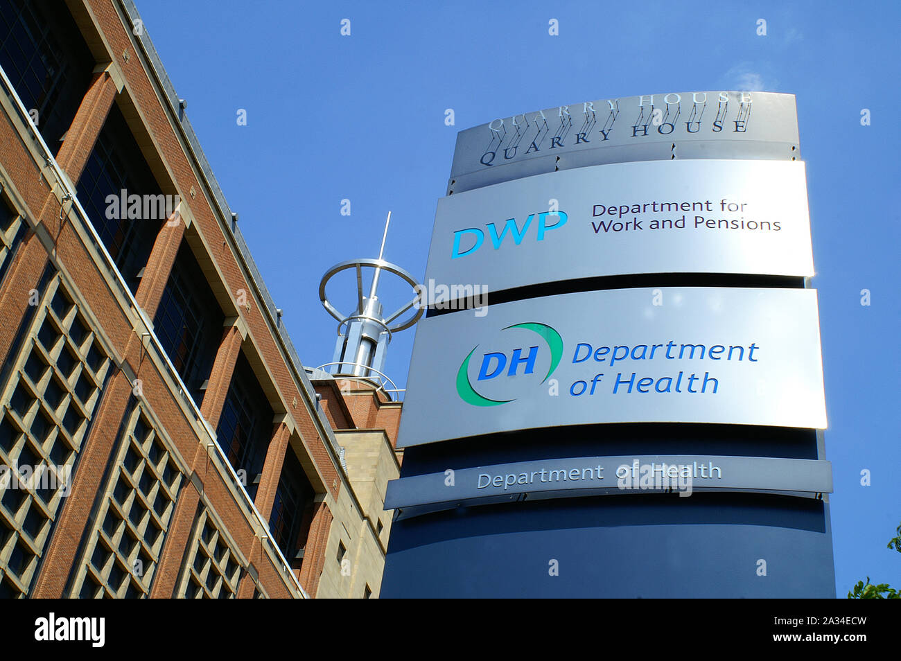 Kremlin leeds hi-res stock photography and images - Alamy