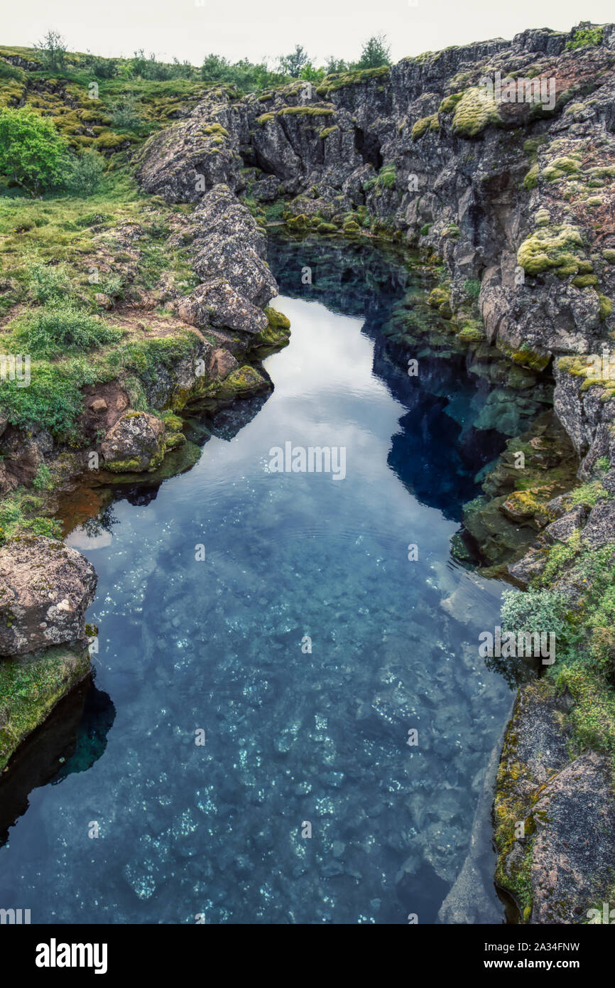 Tectonic rift underwater hi-res stock photography and images - Alamy