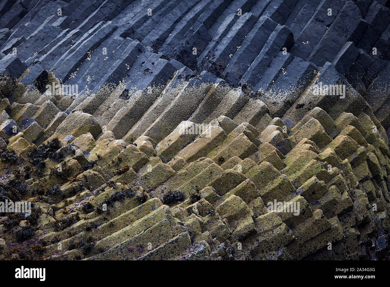 Hexagonal basaltic columns on Staffa, Inner Hebrides, Scotland, UK ...