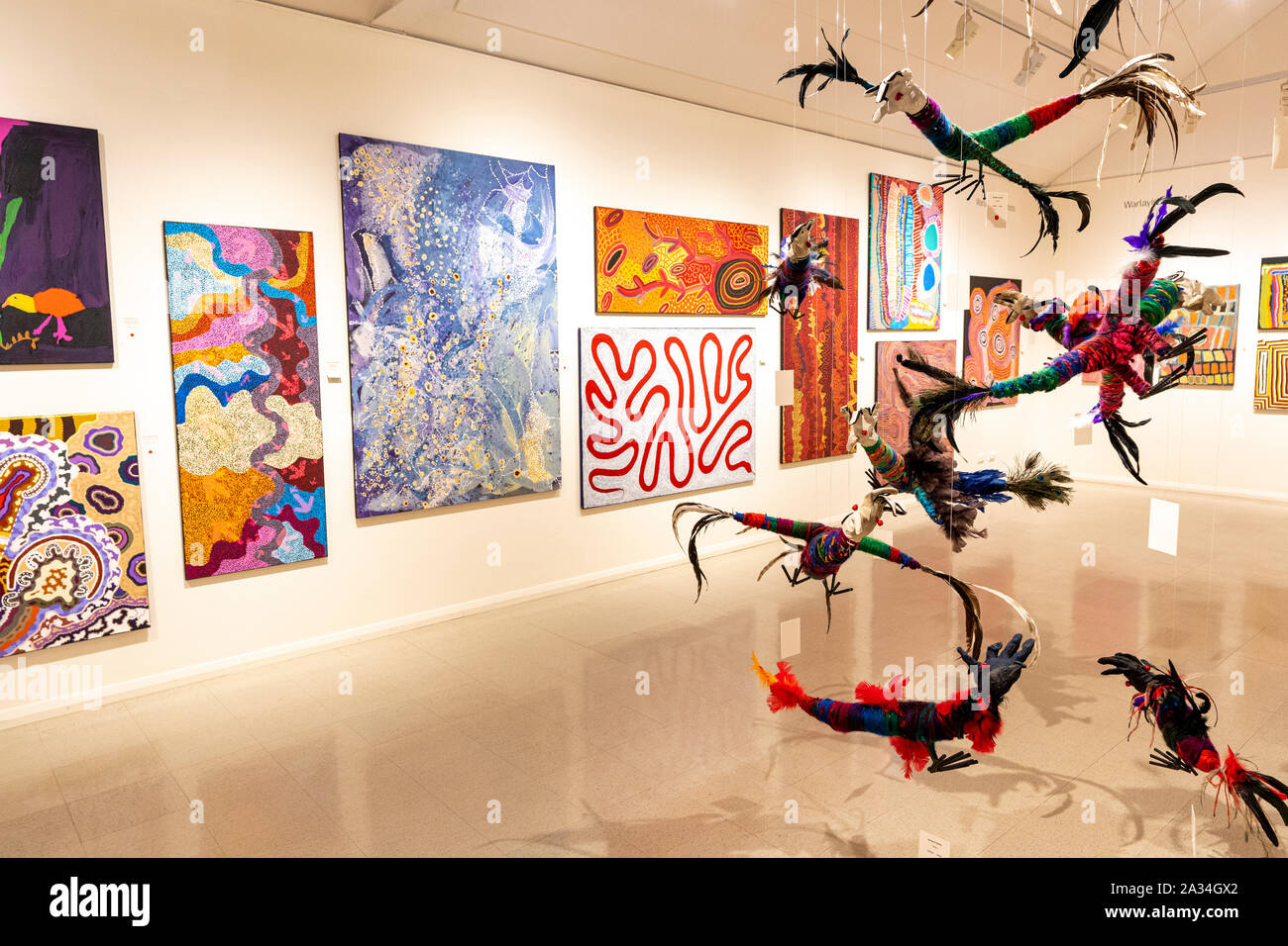 Indigenous artists hi-res stock photography and images - Alamy