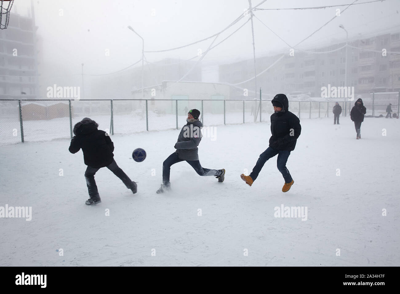 42 degrees hi-res stock photography and images - Alamy
