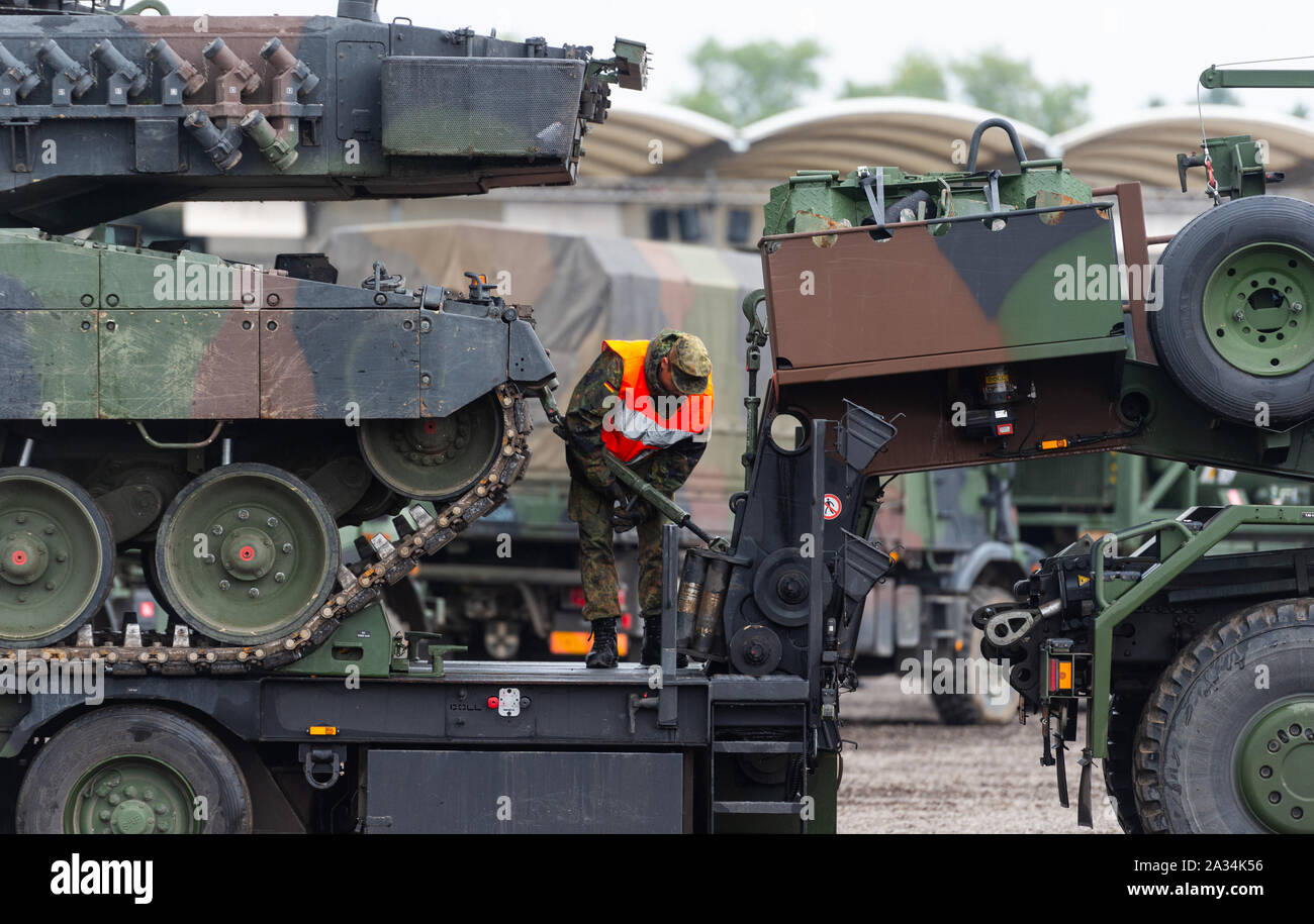 Rsom hi-res stock photography and images - Alamy