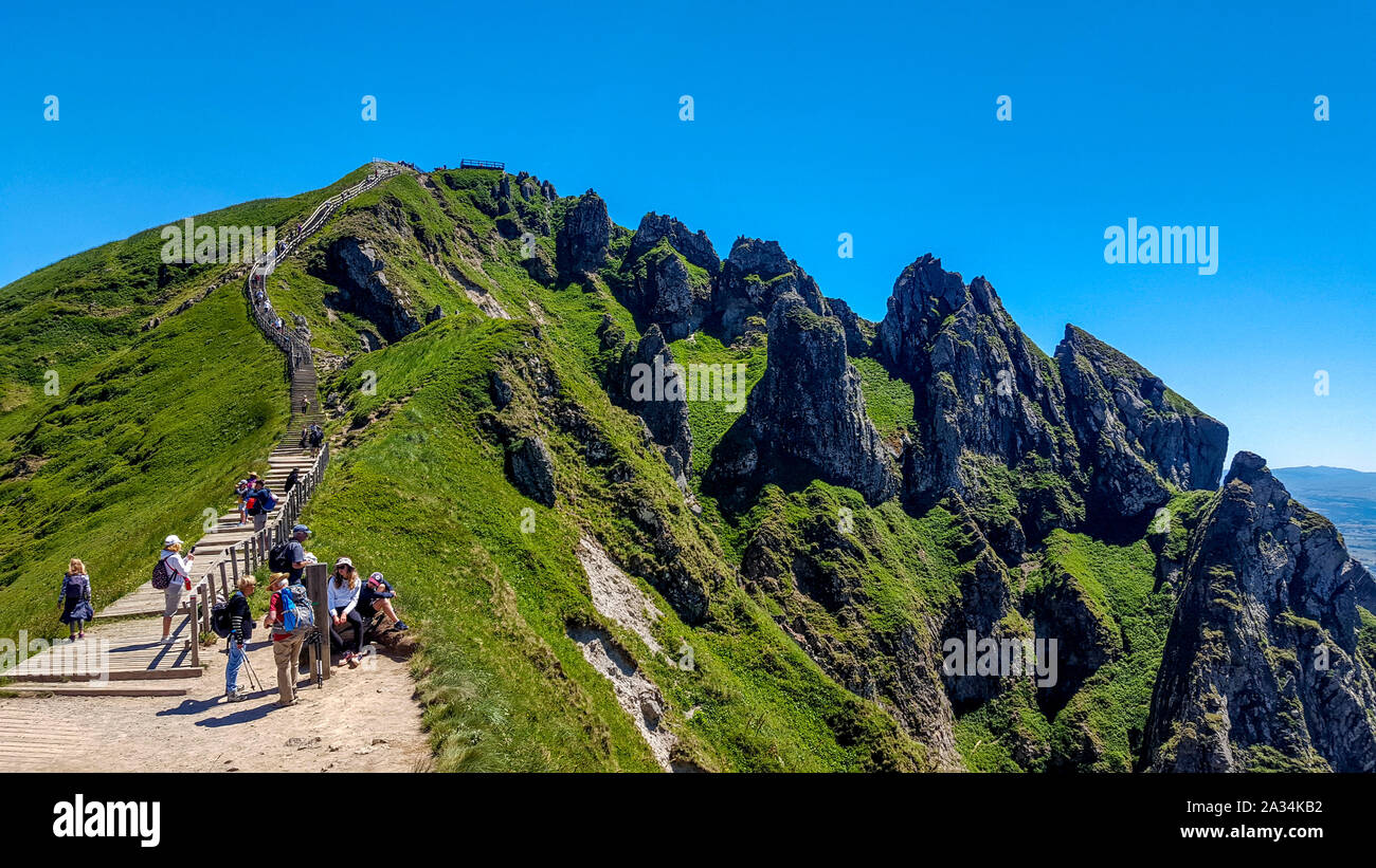 Hikers on way to top of Puy de Sancy, Auvergne Volcanoes Natural ...