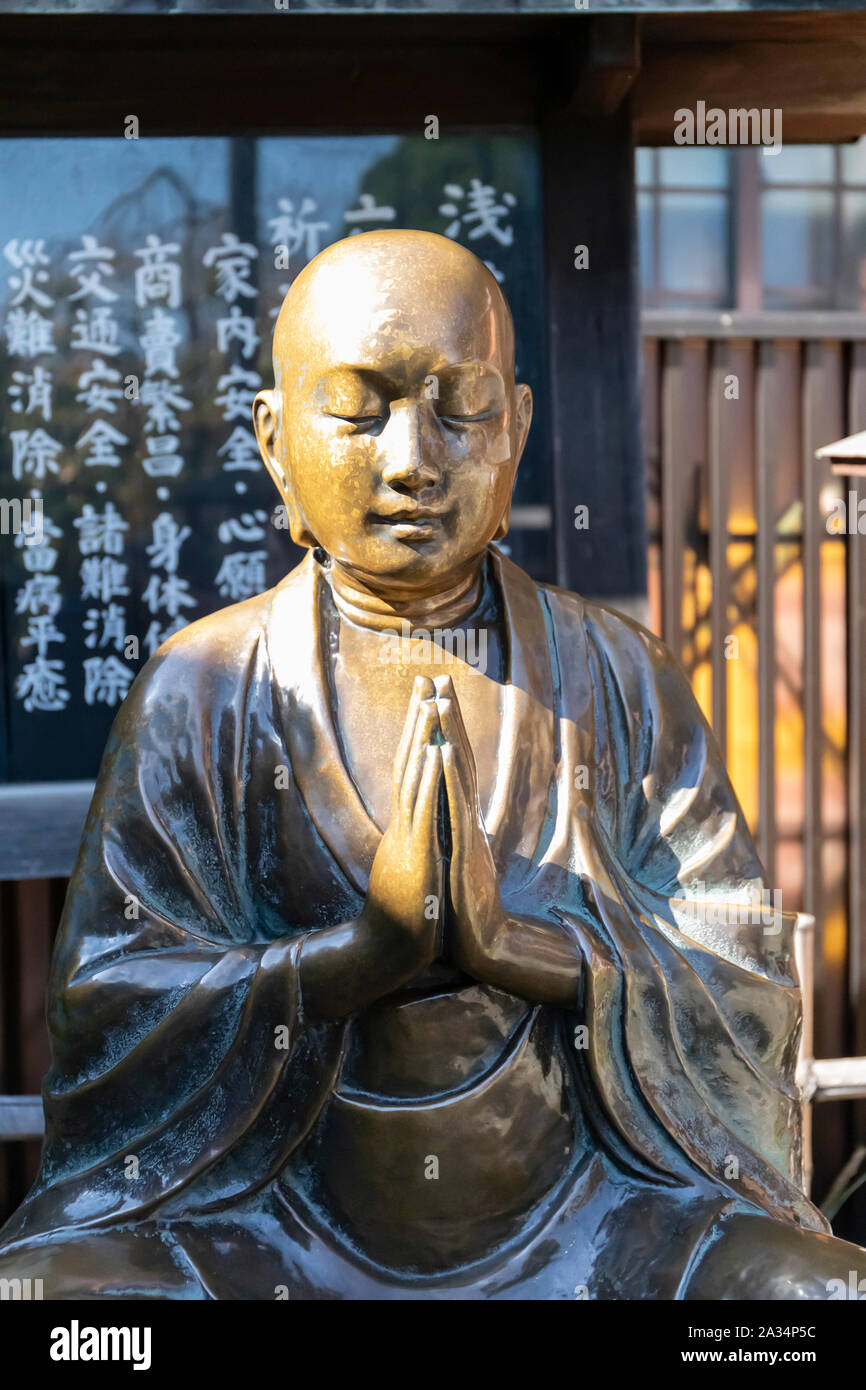 Buddha statue senso ji temple asakusa hi-res stock photography and ...