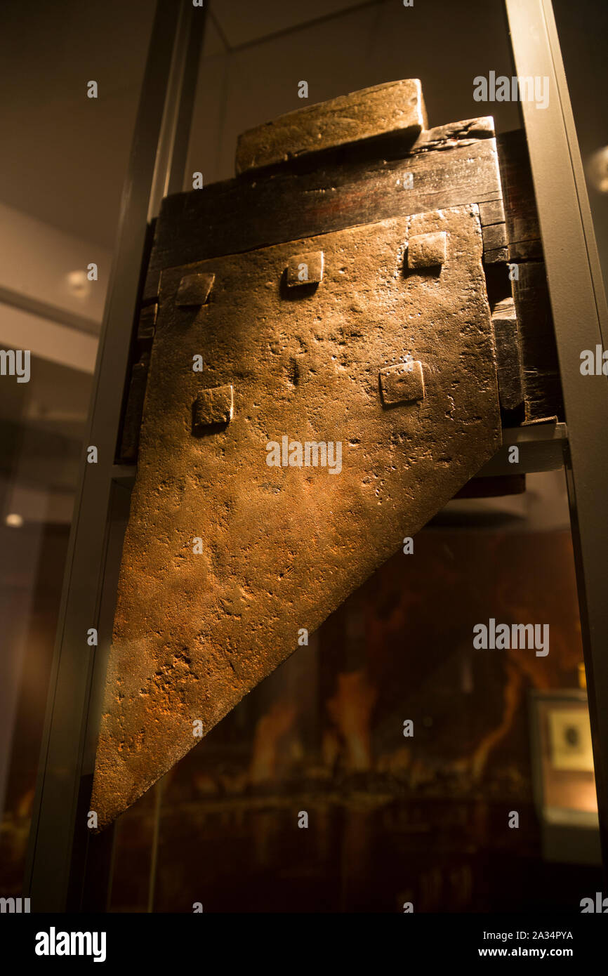 French Revolution Guillotine High Resolution Stock Photography and ...