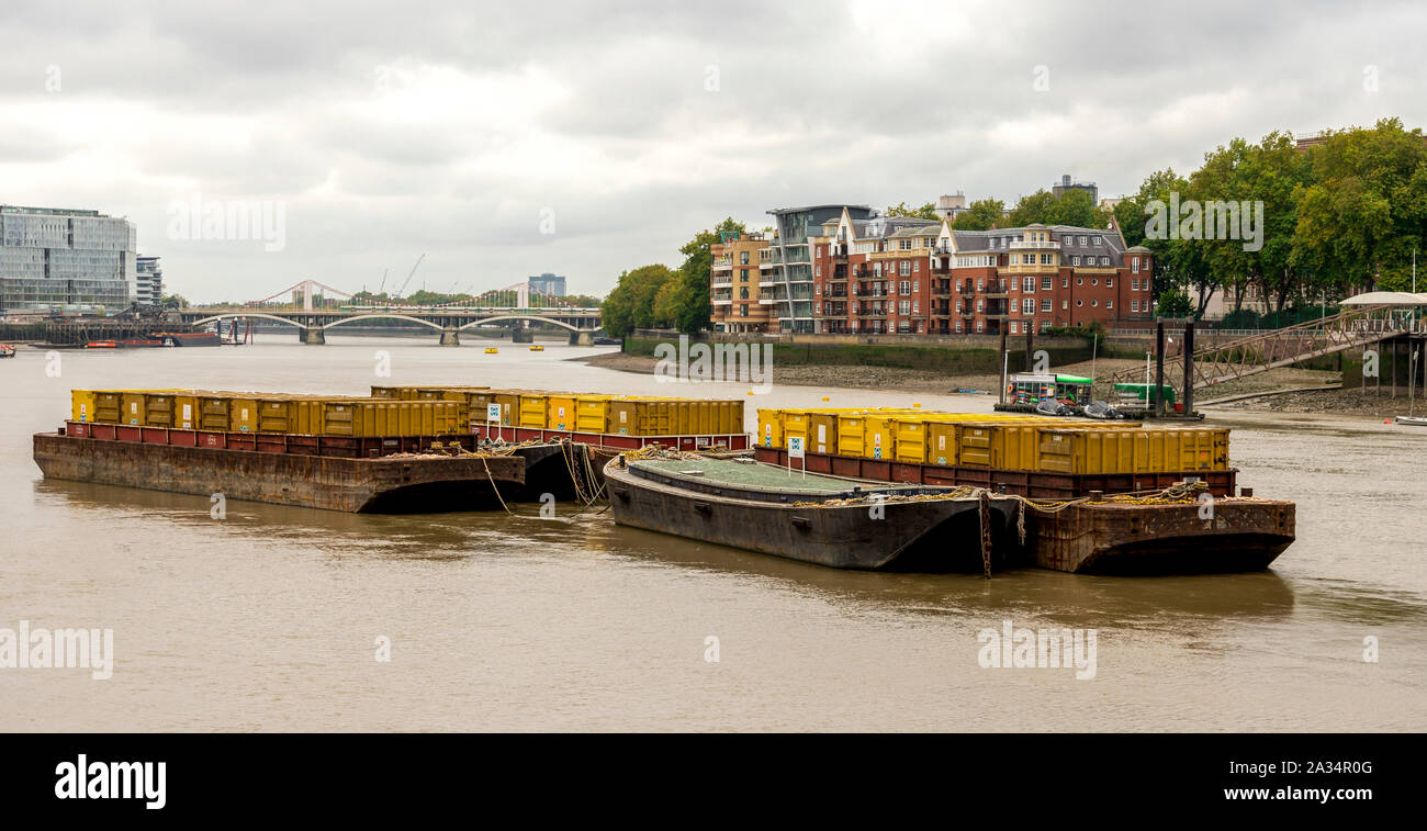 Cringle dock hi-res stock photography and images - Alamy
