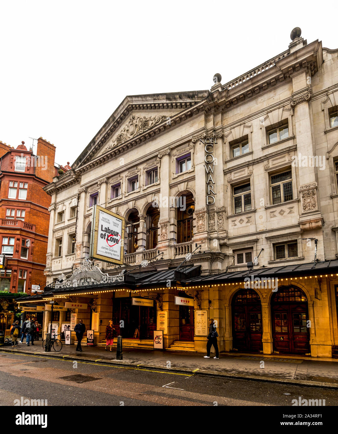 London west end theatre hi-res stock photography and images - Alamy