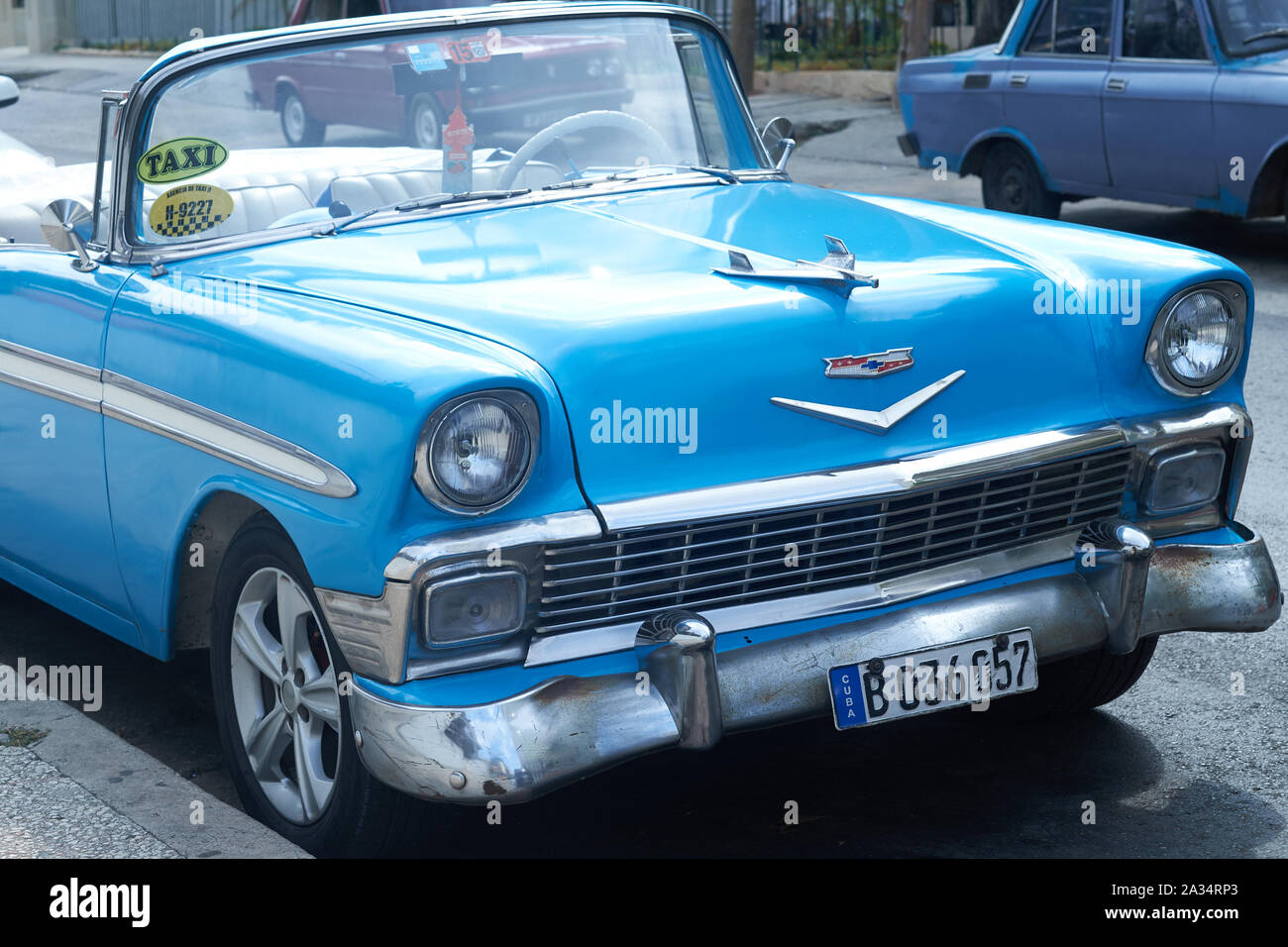 Cuban vehicle hi-res stock photography and images - Alamy