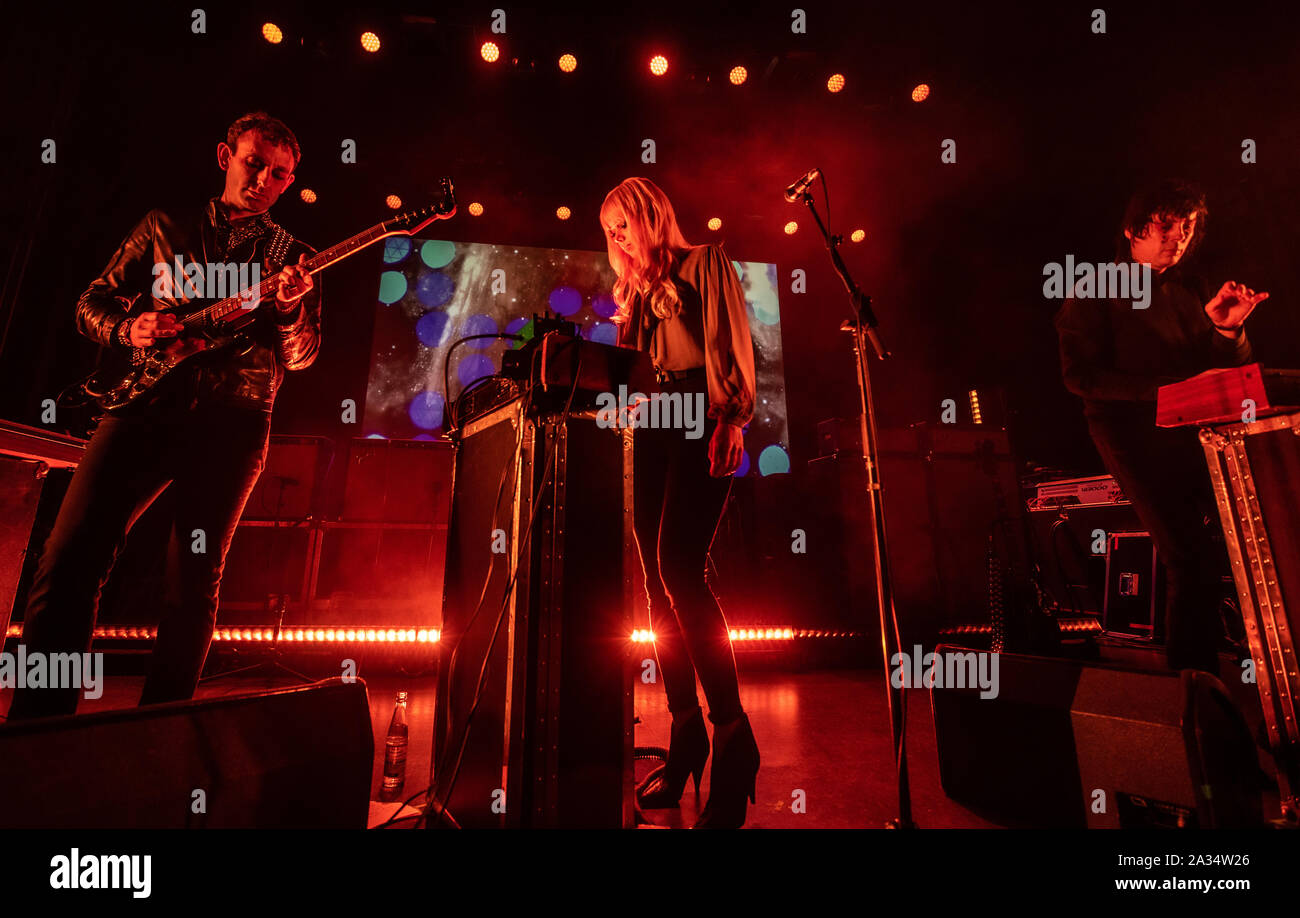 Ruth Radelet Boyfriend