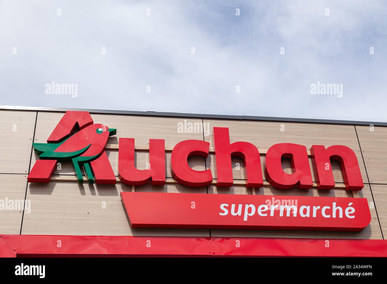 Auchan Supermarket High Resolution Stock Photography and Images - Alamy