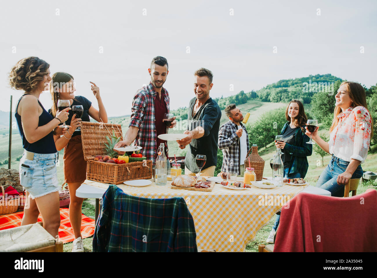 Bbq buffet table garden hi-res stock photography and images - Alamy