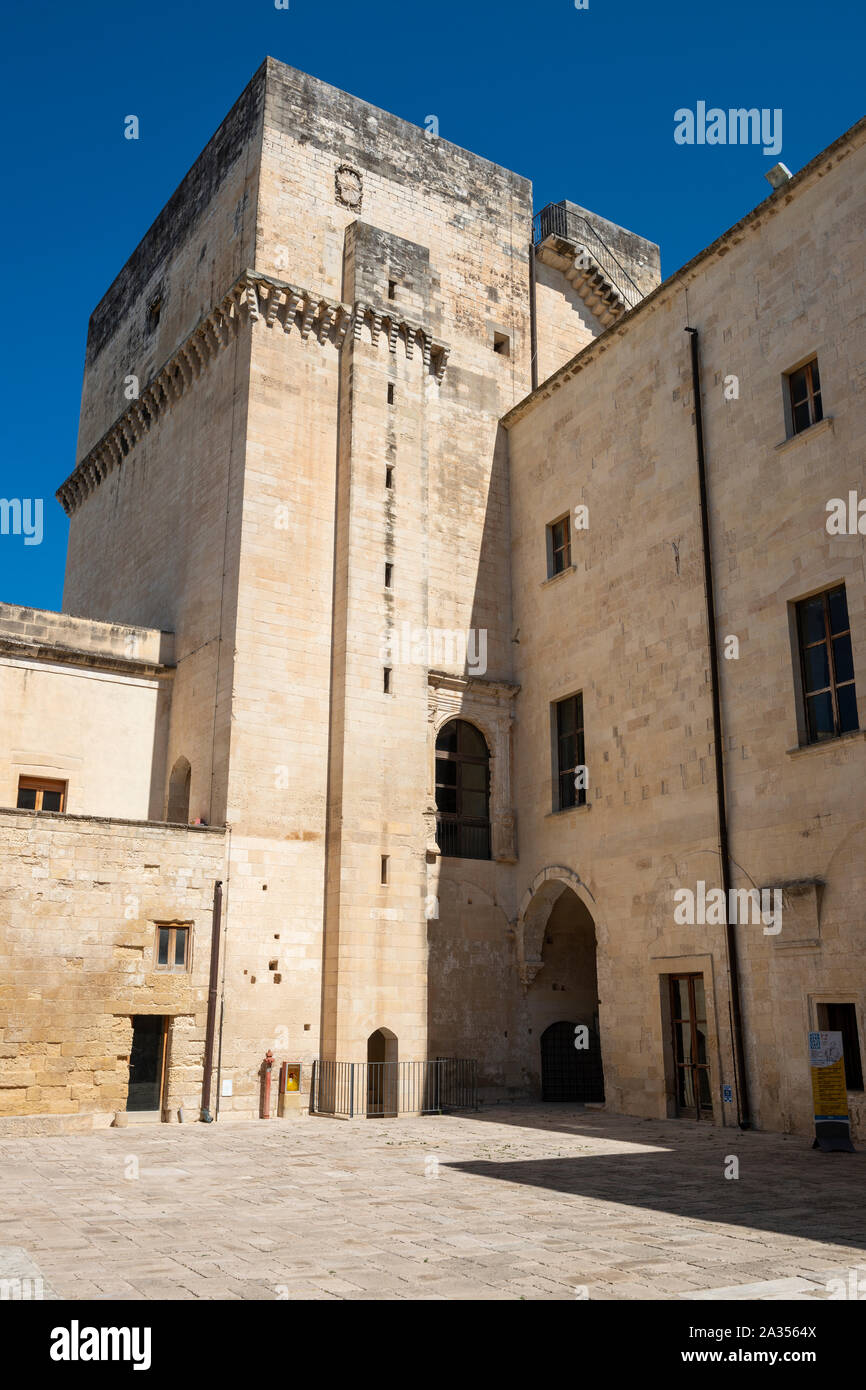 Castello carlo v lecce hi-res stock photography and images - Alamy