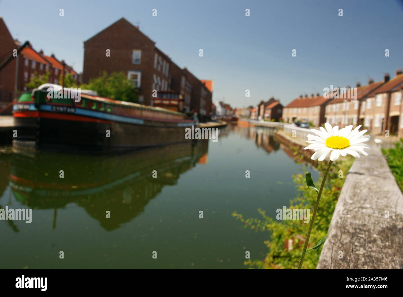 Beverley Beck Yorkshire, Canal High Resolution Stock Photography and ...