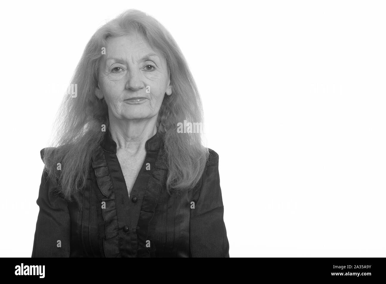 Black senior woman work hi-res stock photography and images - Alamy