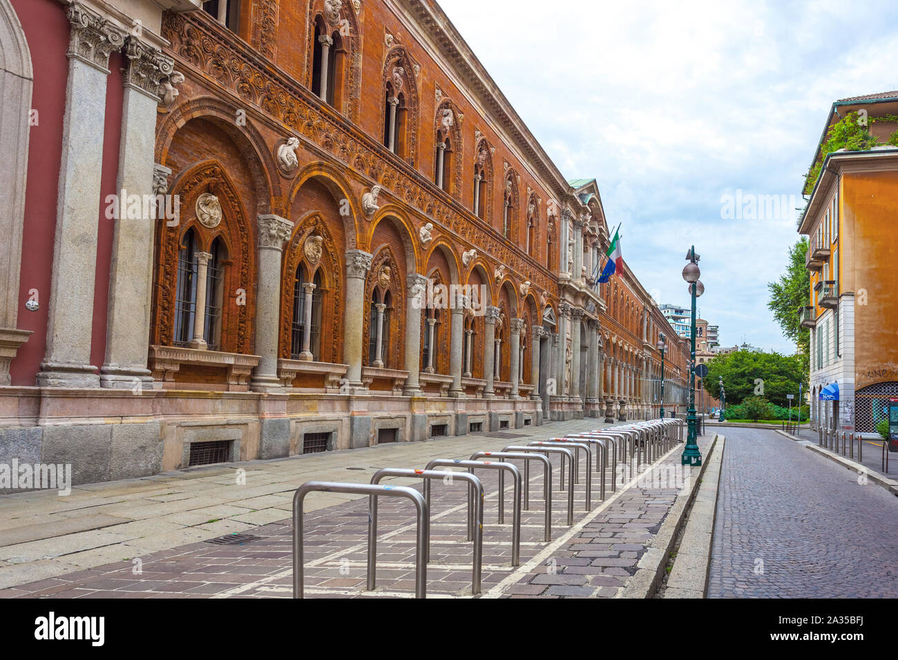 Italy milan ca university hi-res stock photography and images - Alamy