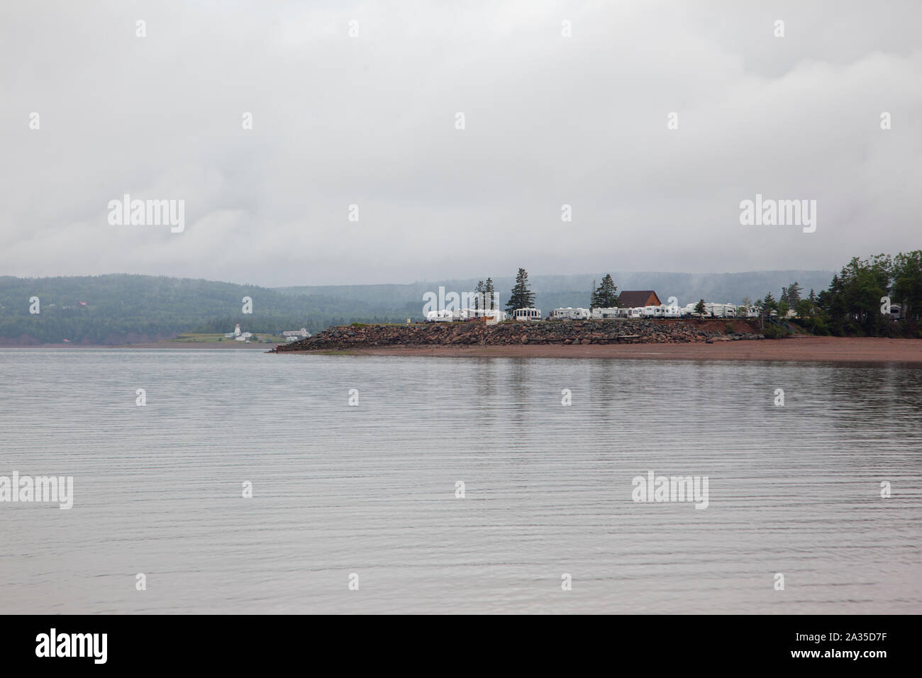 Five islands provincial park campground hi-res stock photography and ...