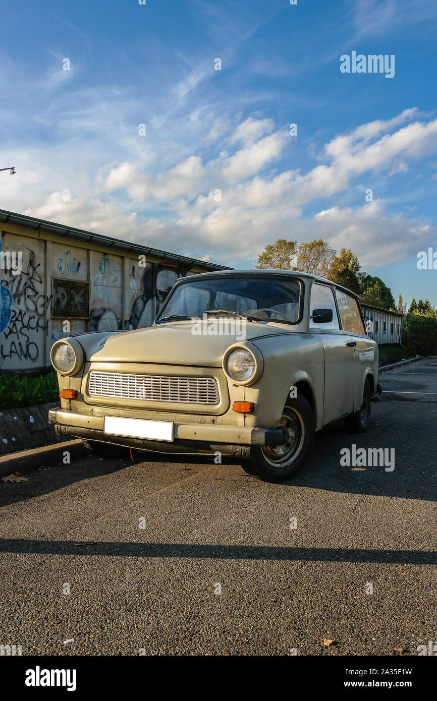 Trabant cardboard hi-res stock photography and images - Alamy