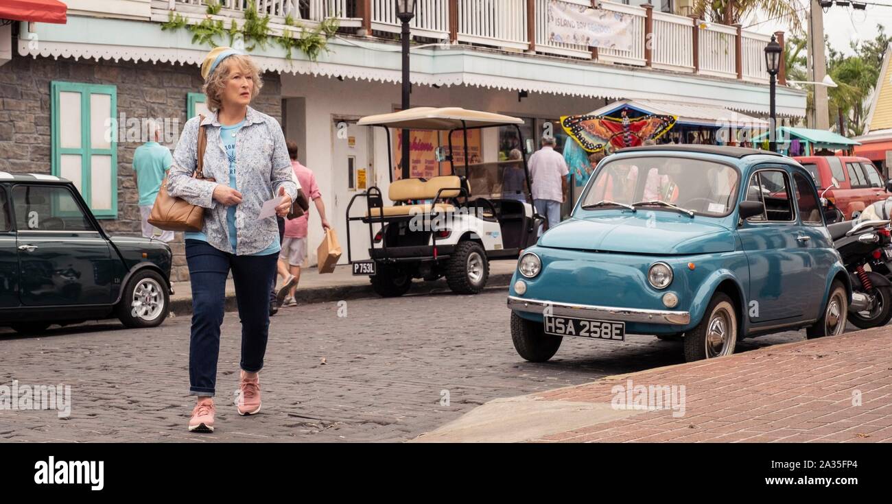 Meryl streep in car hi-res stock photography and images - Alamy