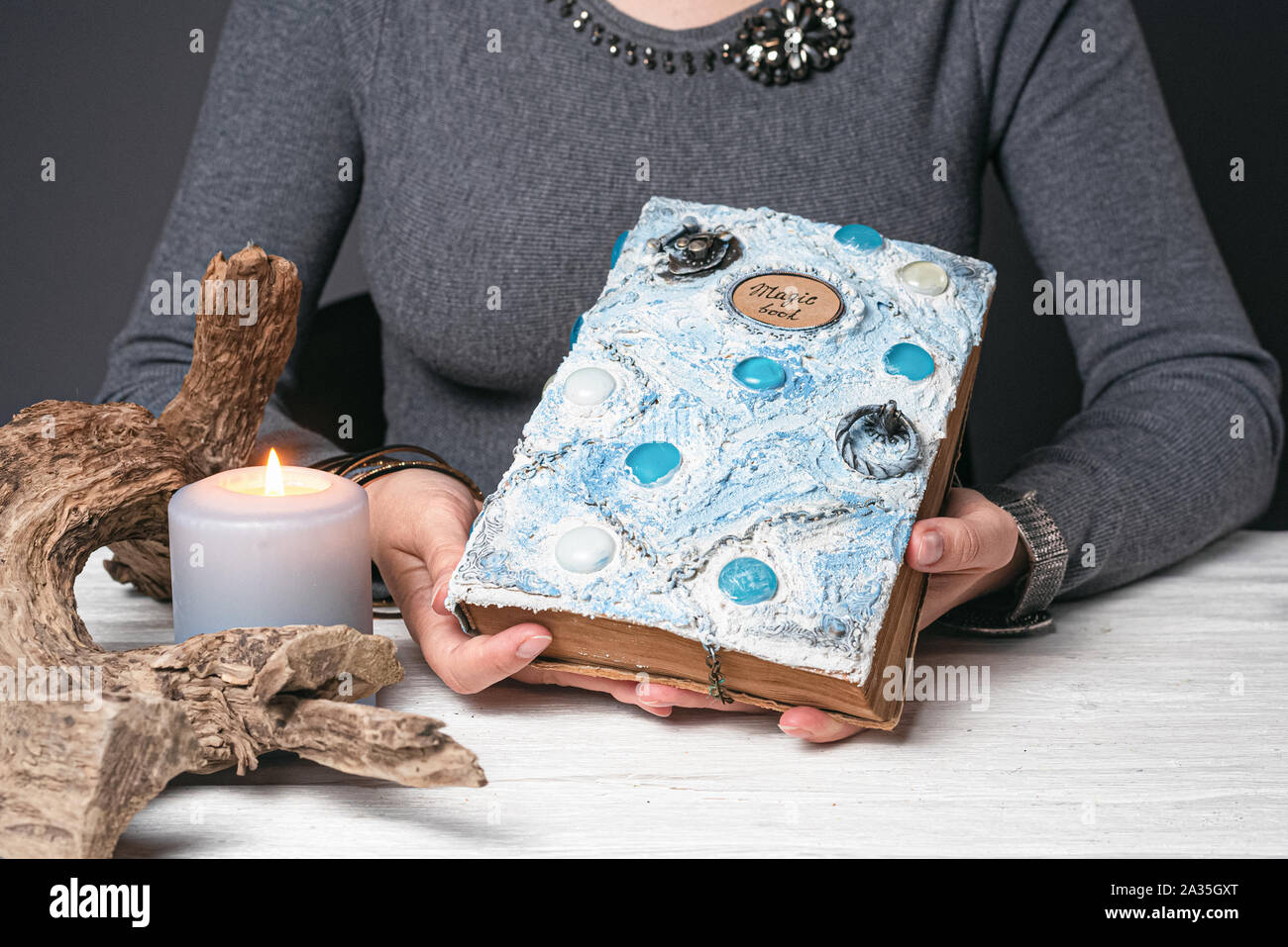 Sorcerer stone hi-res stock photography and images - Alamy