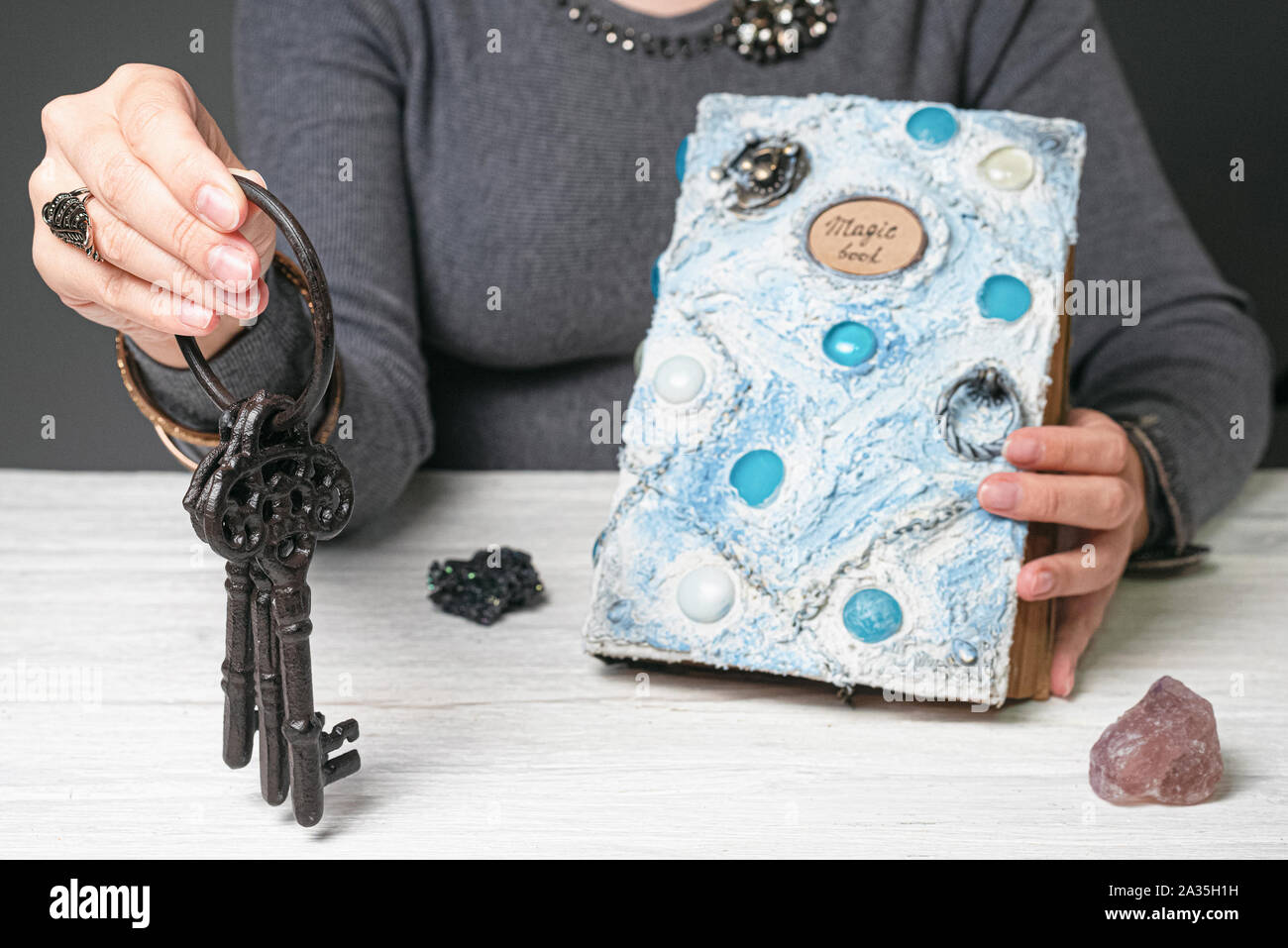 Magic keys hi-res stock photography and images - Alamy