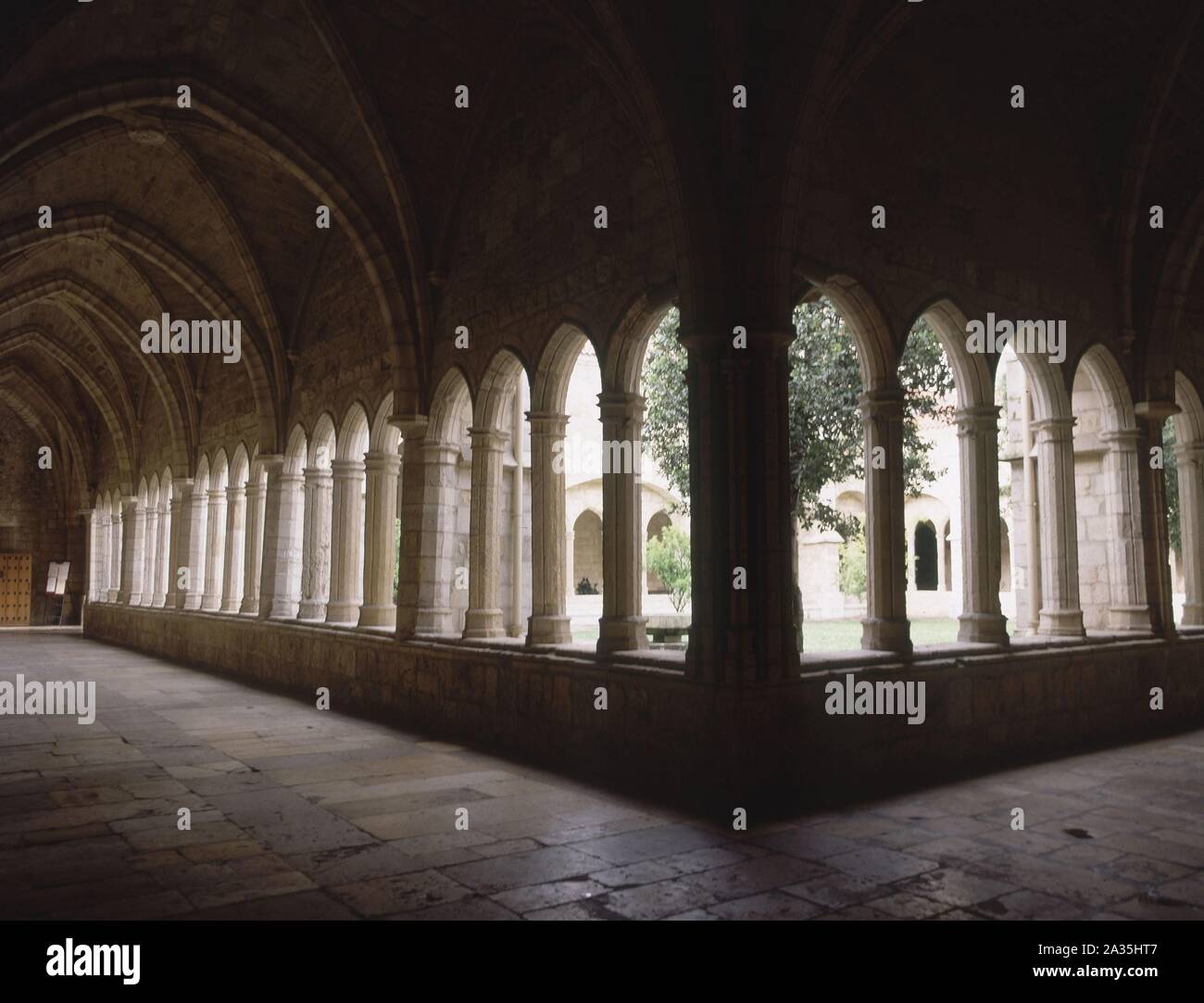 INTERIOR - CLAUSTRO S XIV. Location: CATEDRAL. Santander. SPAIN Stock ...