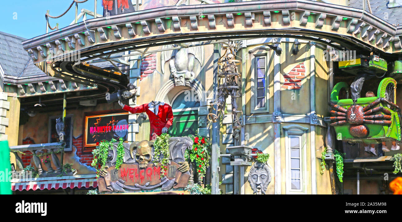 Flight To Mars Dark Ride