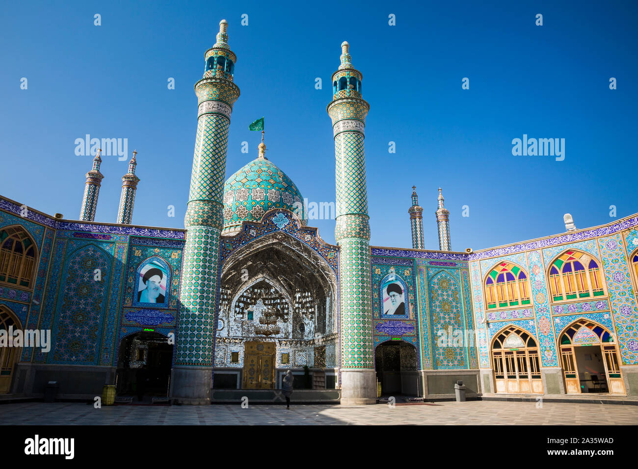 Islamic temple hi-res stock photography and images - Alamy