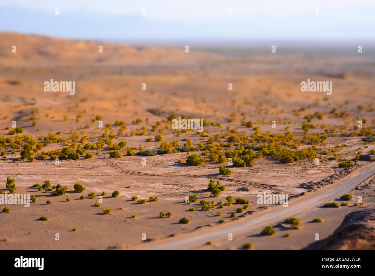 Desert scenes hi-res stock photography and images - Alamy
